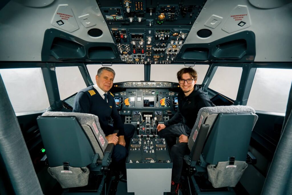 2,000 pilots by 2025. Lufthansa's new campaign - UnitedSky